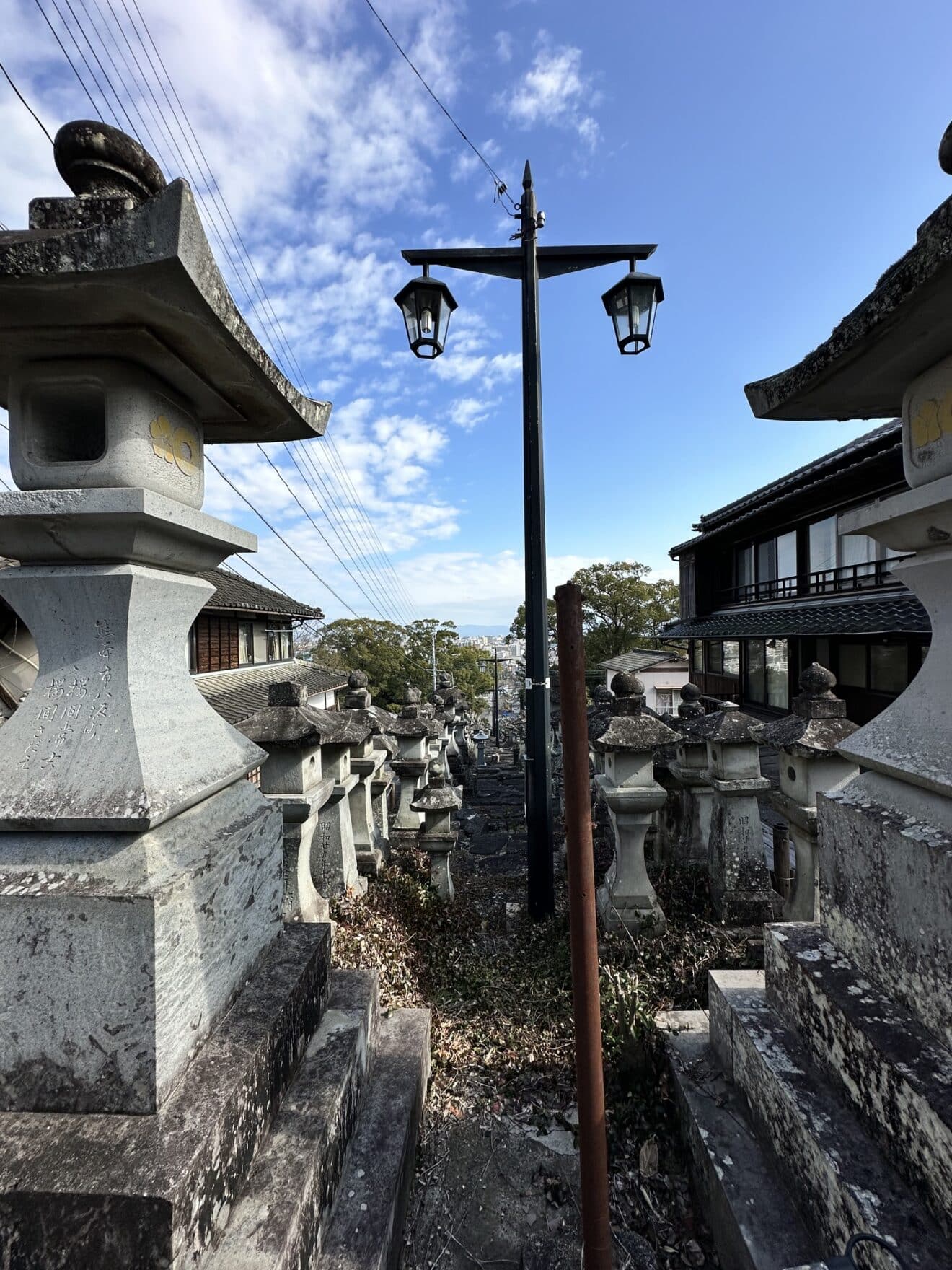 Honmyoji Temple — Where "Seishoko-san" Sleeps - kumamoto.guru